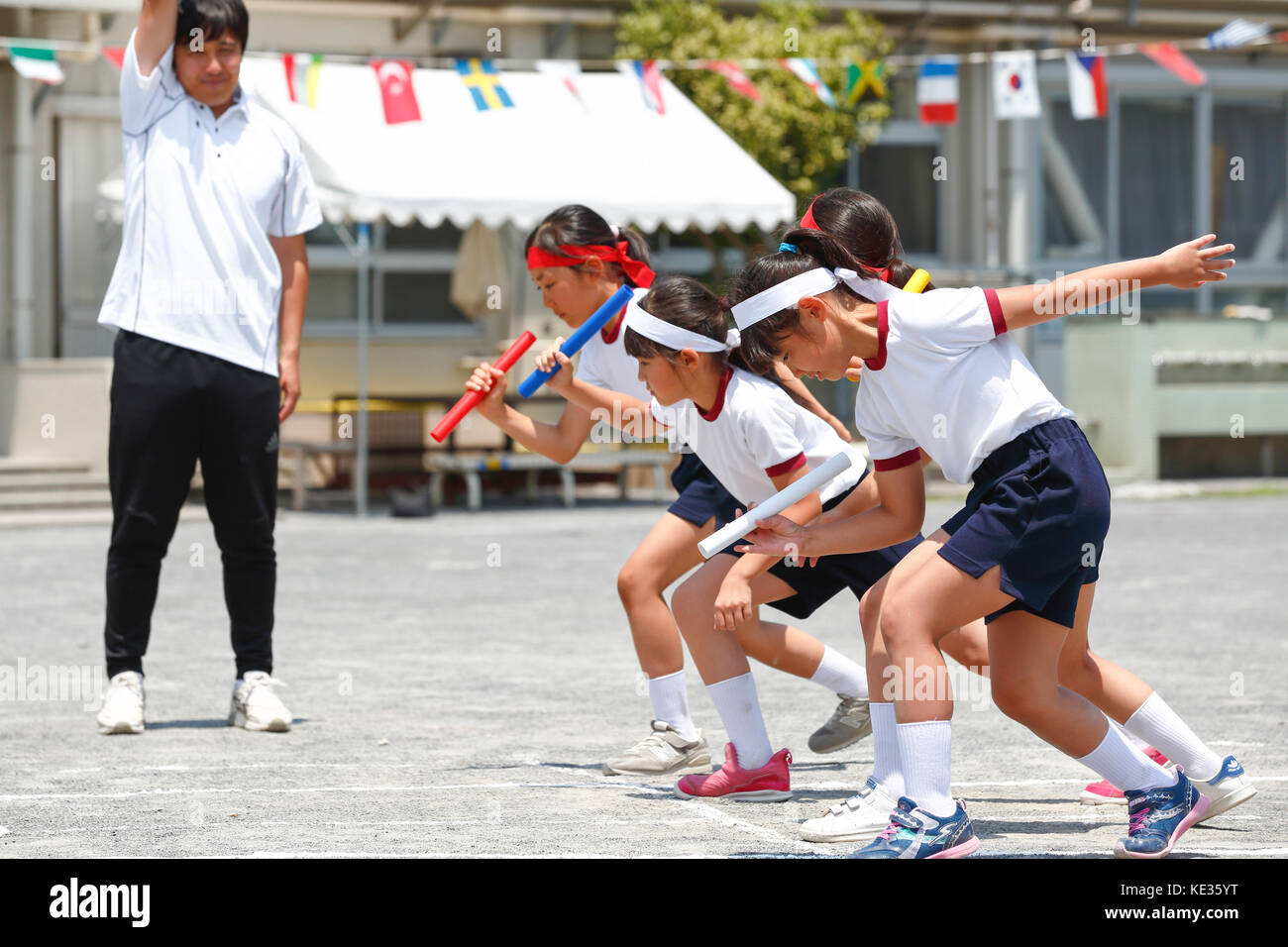 Japanese kids during school sports day Stock Photo - Alamy
