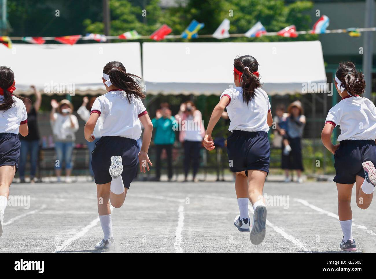 Japanese kids during school sports day Stock Photo - Alamy