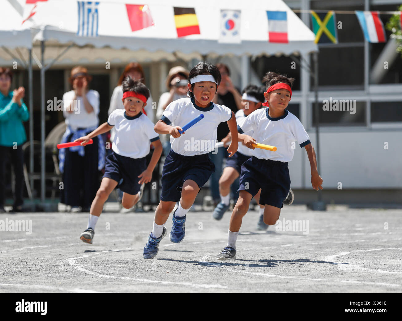 Japanese kids during school sports day Stock Photo - Alamy