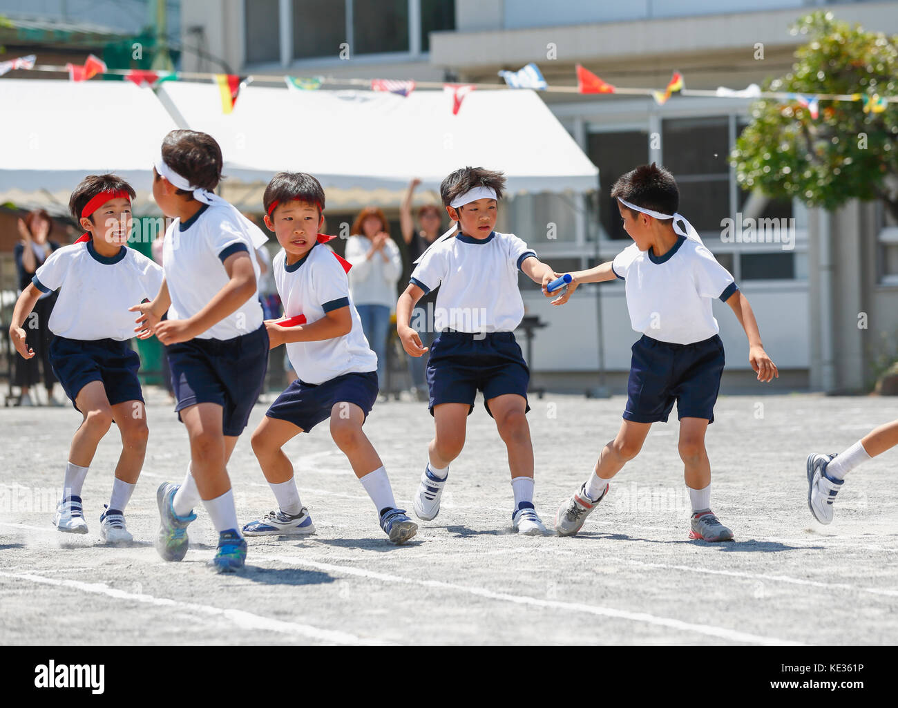 Japanese kids during school sports day Stock Photo - Alamy