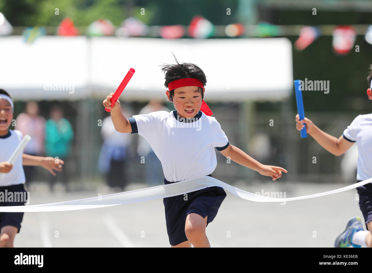 Japanese kids during school sports day Stock Photo - Alamy