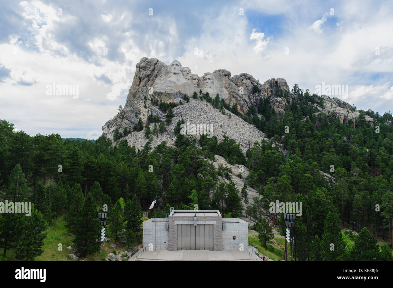 Clouds behind Mount Rushmore Stock Photo - Alamy