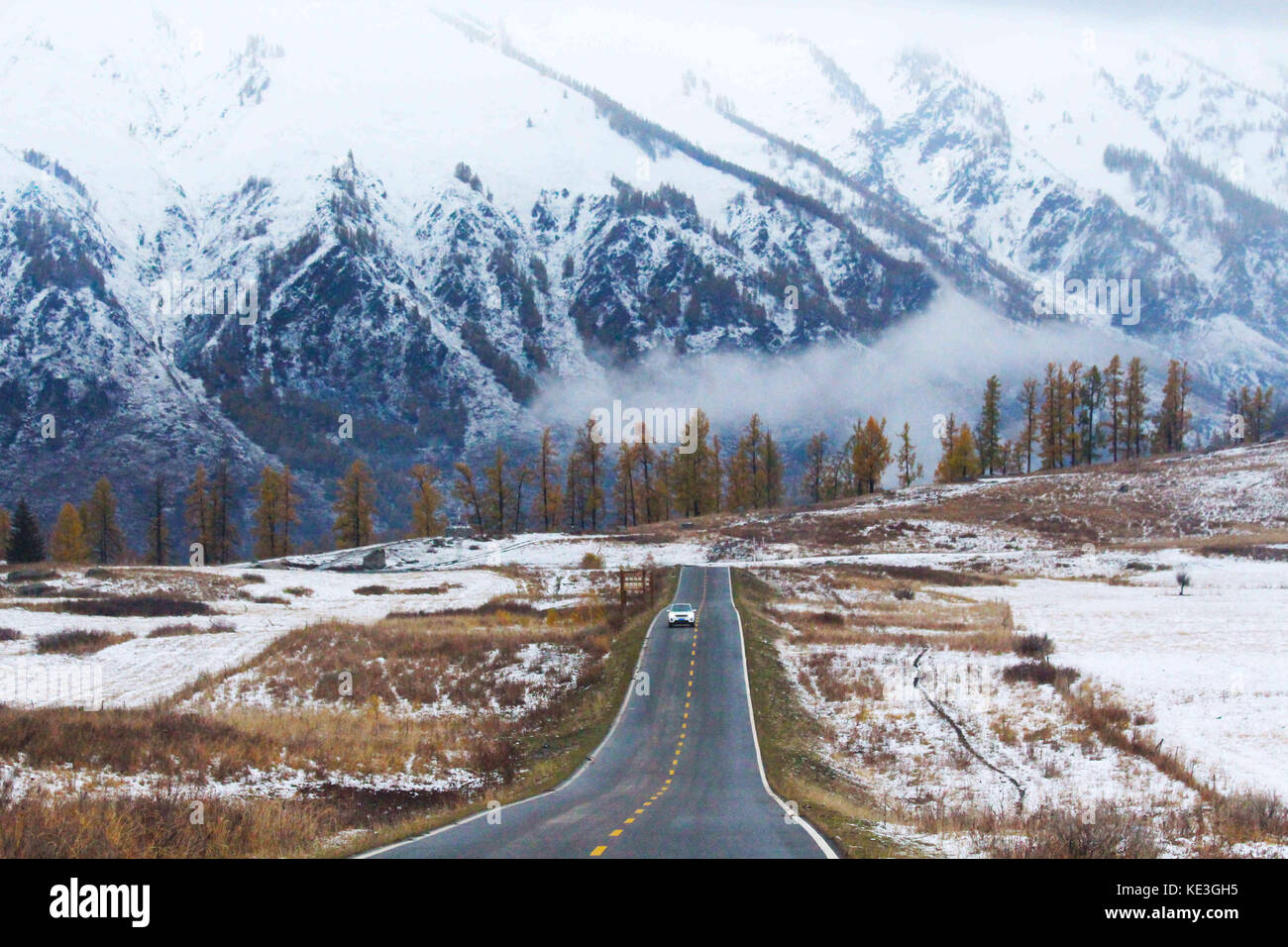 Autumn scenery of Kanas Lake, northwest China's Xinjiang. Kanas Lake is ...