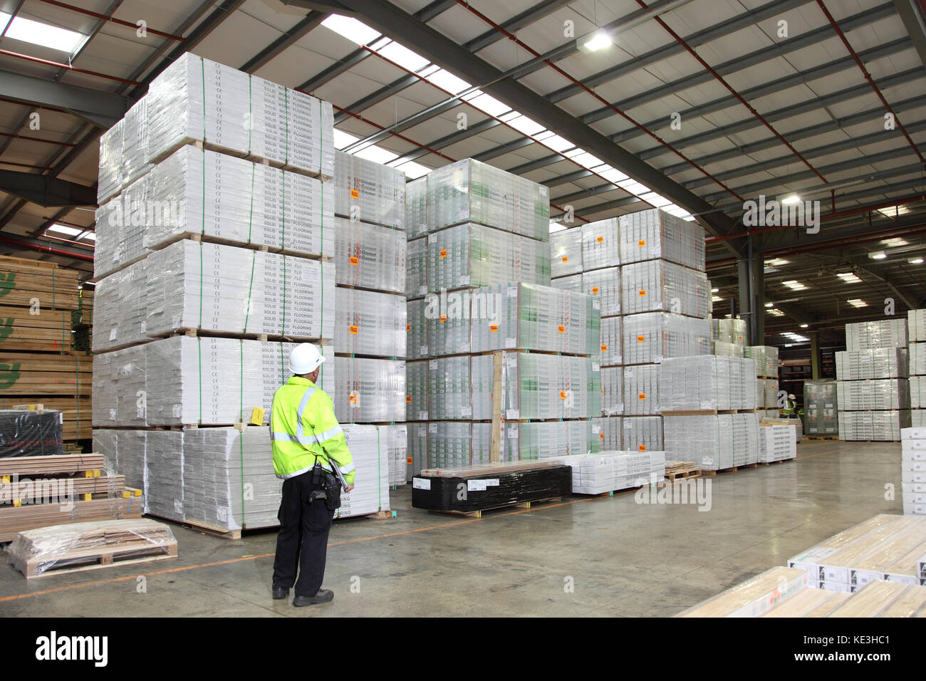 Packaged flooring hi-res stock photography and images - Alamy