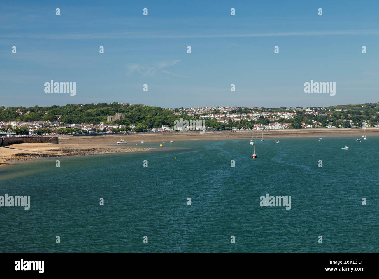 Mumbles sea front, Swansea Bay, Swansea, South Wales, UK Stock Photo ...
