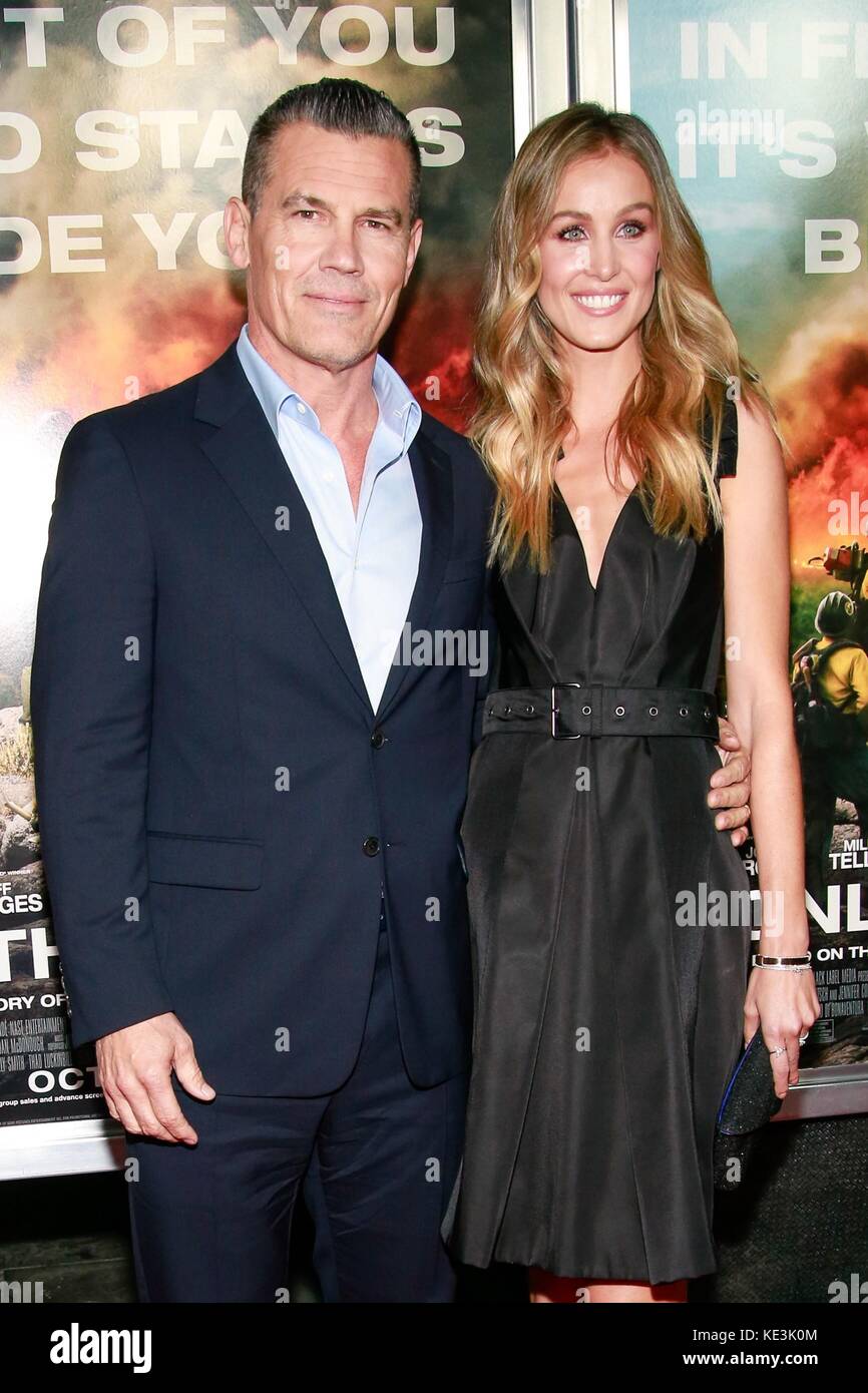 New York, NY, USA. 17th Oct, 2017. Josh Brolin, Kathryn Boyd at ...