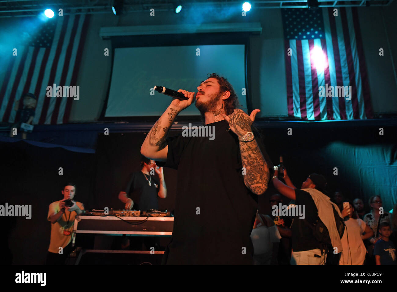 Post malone rapper hi-res stock photography and images - Alamy