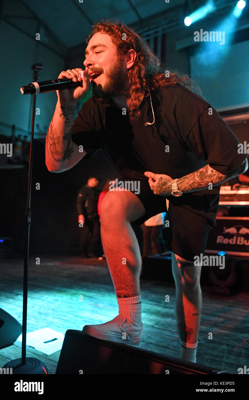 Fort Lauderdale FL, USA. 17th Oct, 2017. Post Malone performs at ...