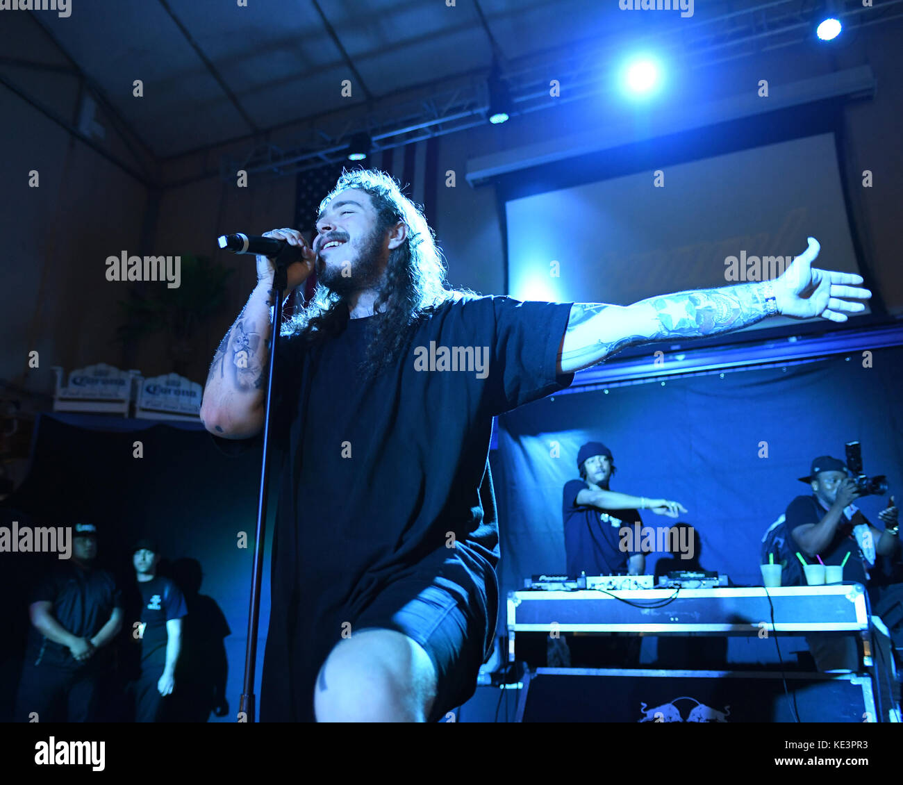 Fort Lauderdale FL, USA. 17th Oct, 2017. Post Malone performs at ...