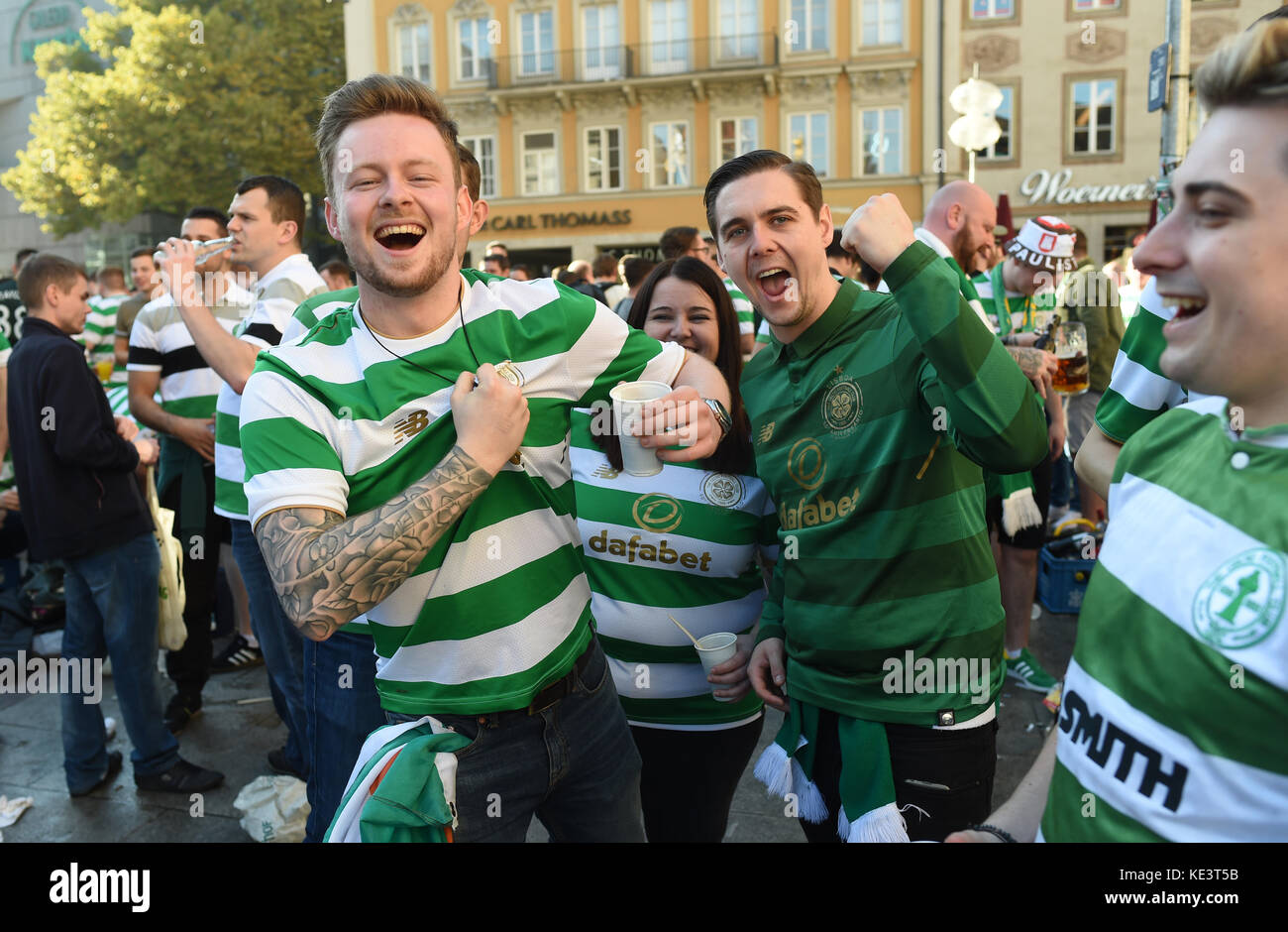 Munich, Germany. 18th Oct, 2017. Celtic fans party in the centre of ...