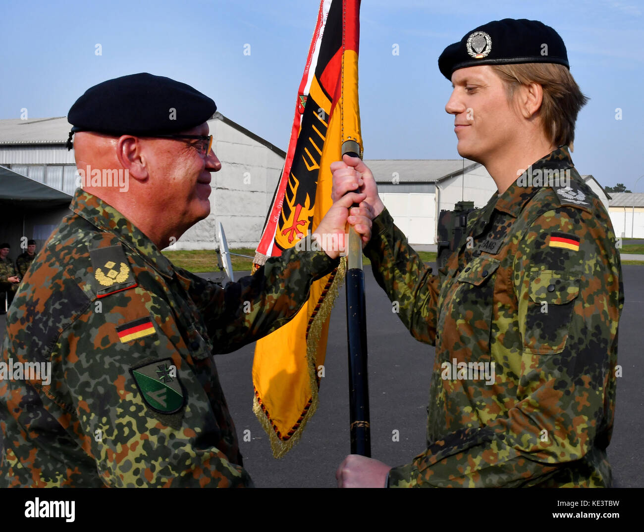 Storkow, Germany. 18th Oct, 2017. General major Heinrich-Wilhelm ...