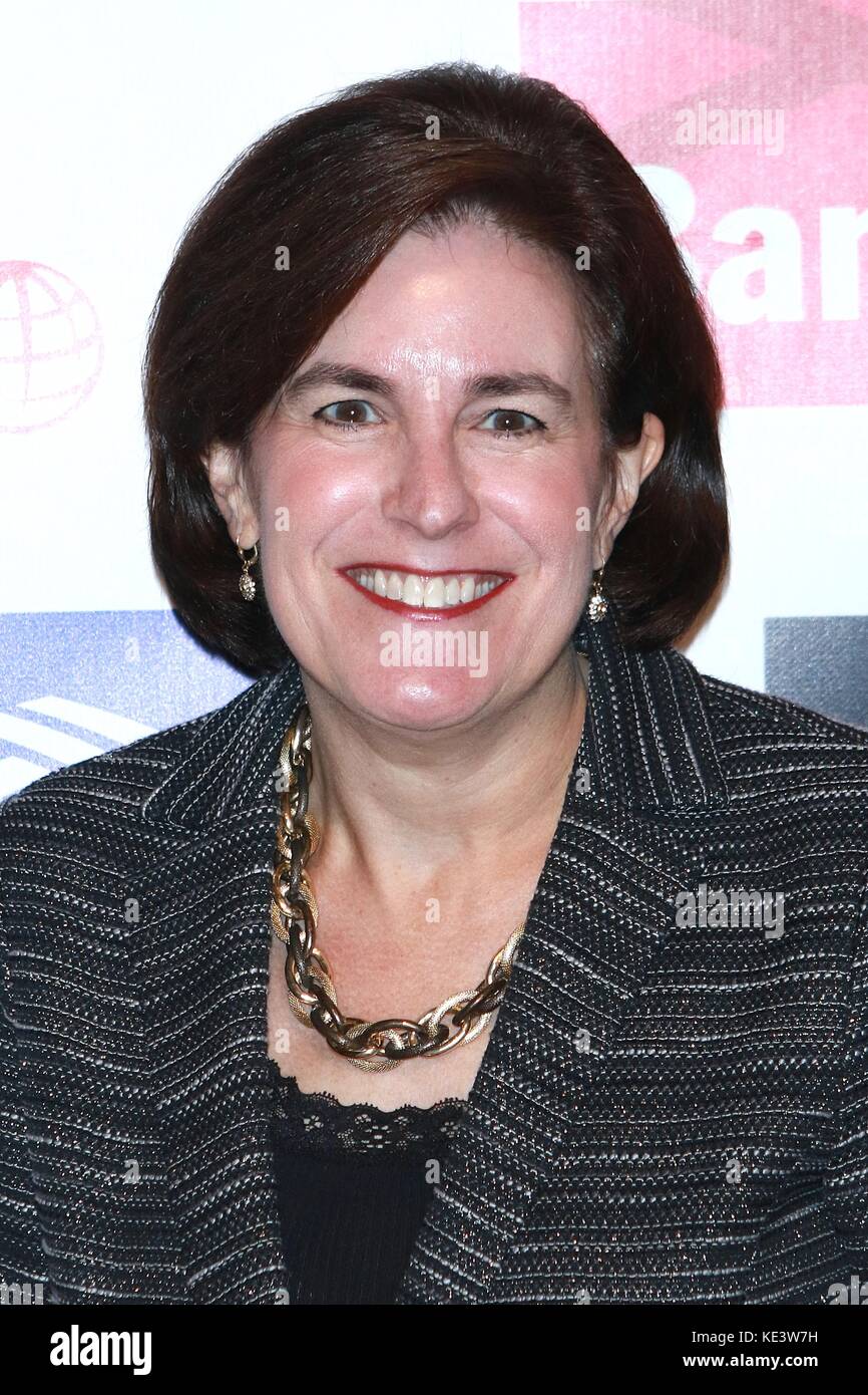 Lisa caputo hi-res stock photography and images - Alamy