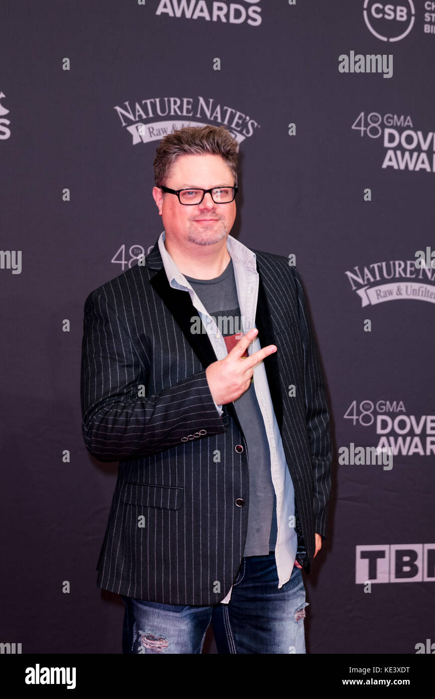 Nashville, Tennessee, USA. 17th Oct, 2017. Eric Welch on the red carpet ...