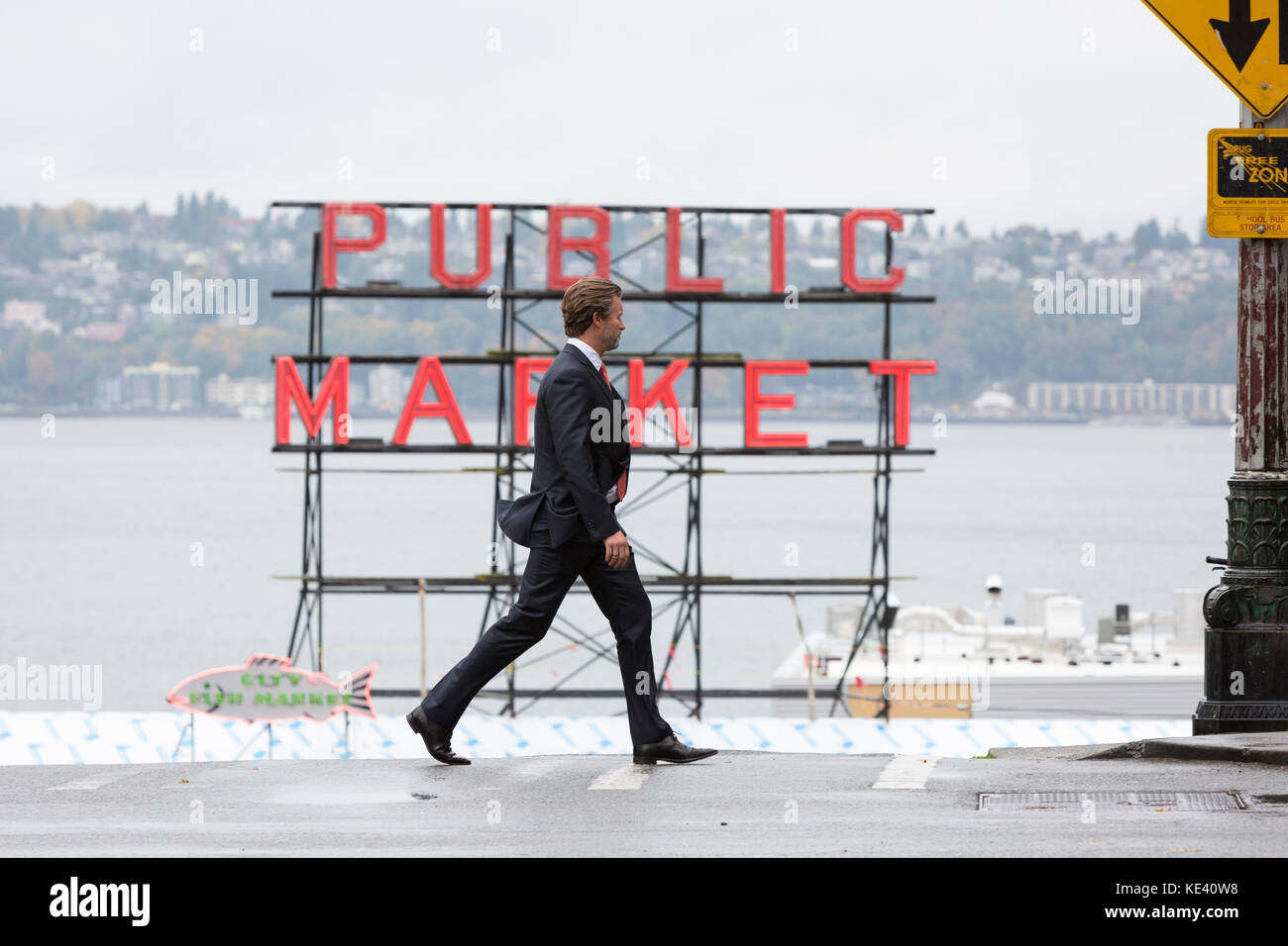 Seattle rainfall hi-res stock photography and images - Alamy