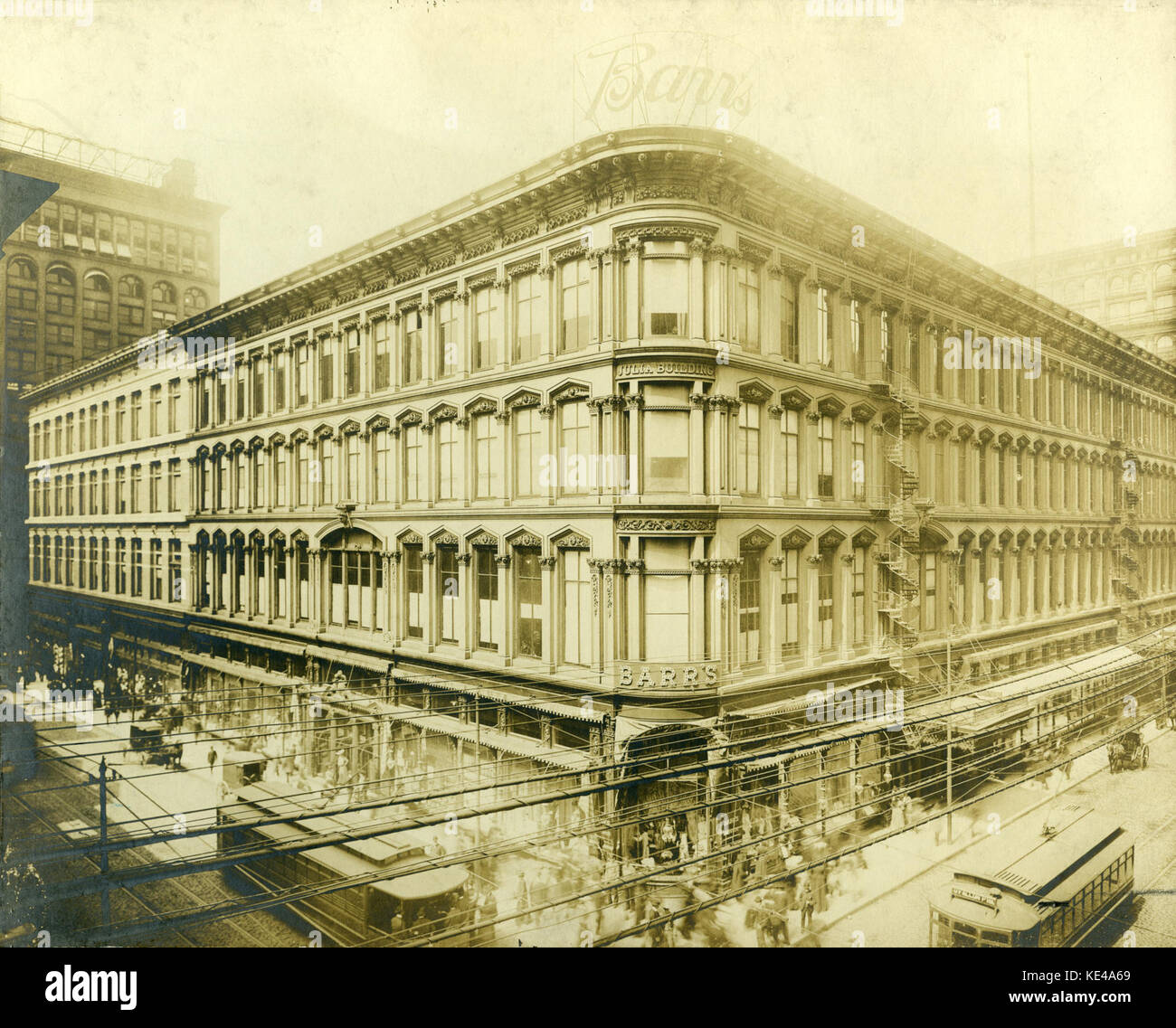 William barr book hi-res stock photography and images - Alamy