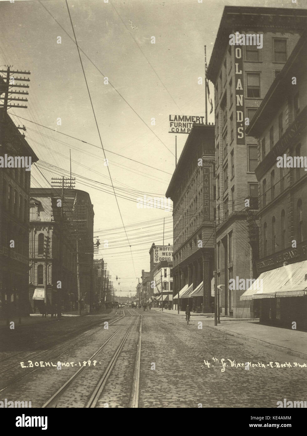 View of Fourth Street looking north towards Vine Street Stock Photo - Alamy