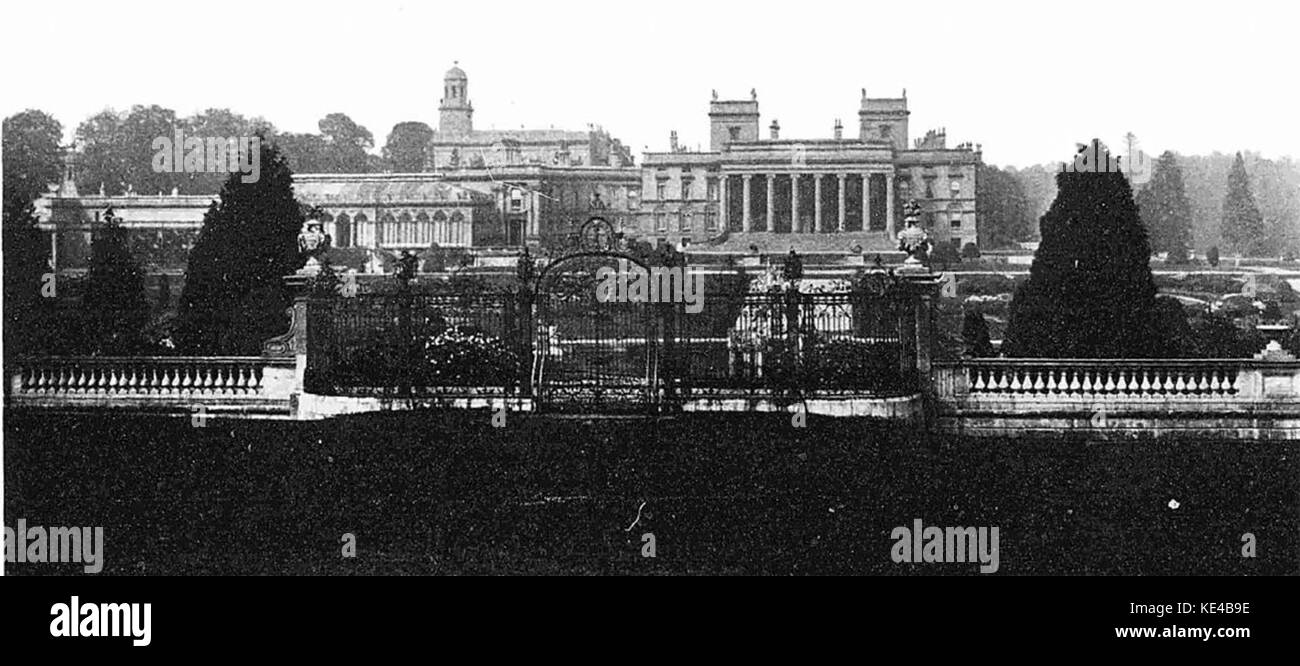 Country court Black and White Stock Photos & Images - Alamy