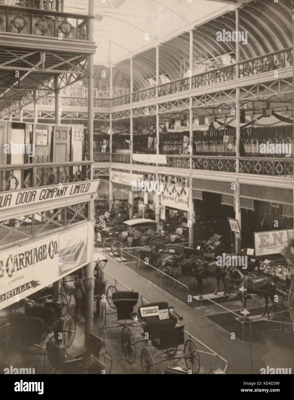 A glimpse inside the Transportation Building Stock Photo - Alamy