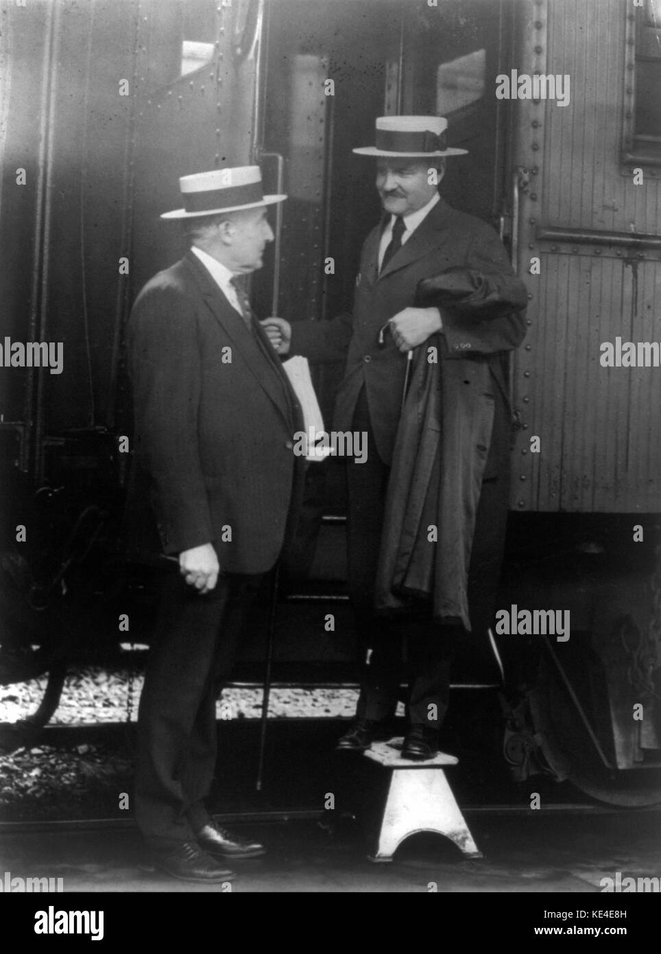 M g calder hi-res stock photography and images - Alamy