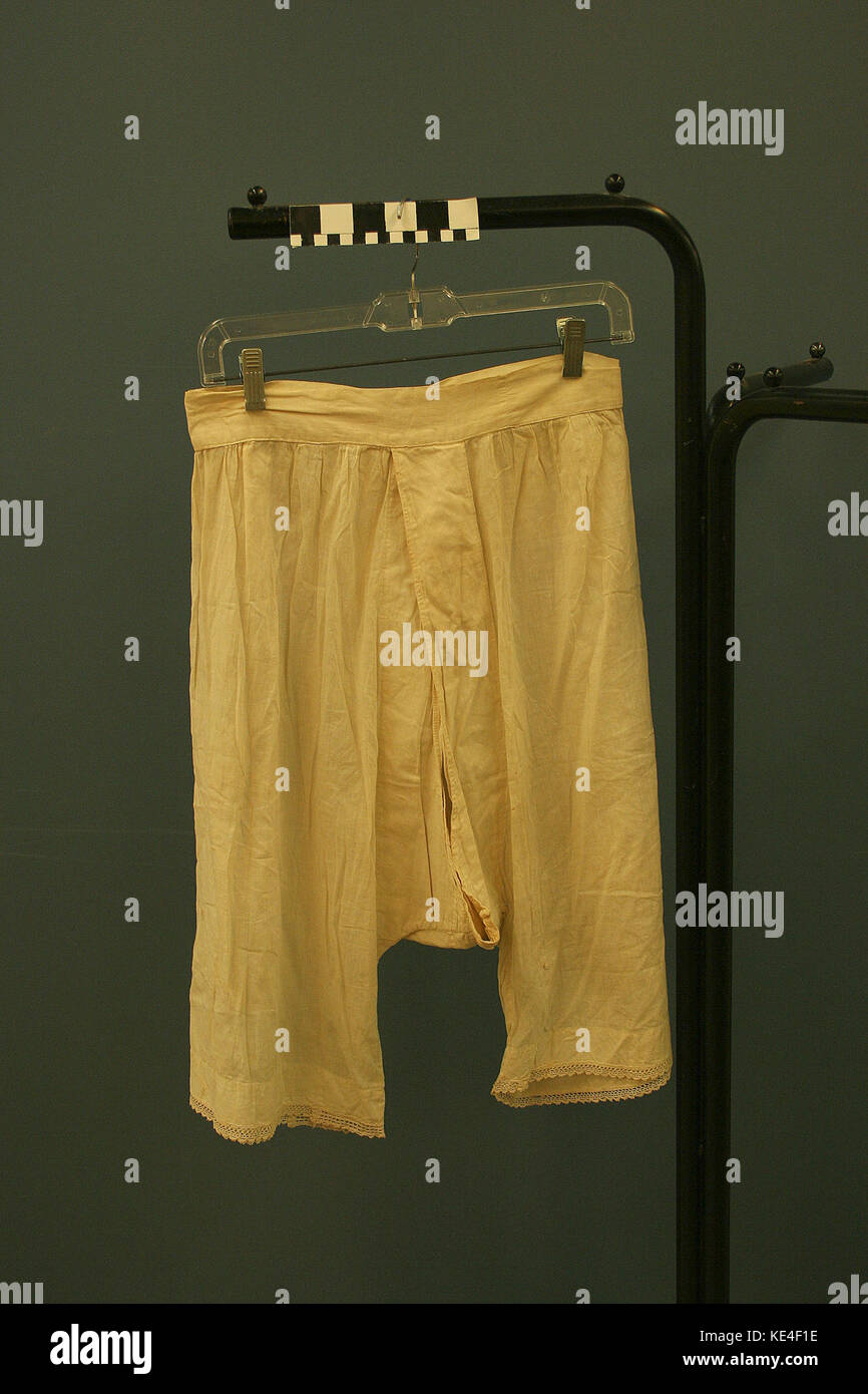 Women's Open Drawers Stock Photo - Alamy