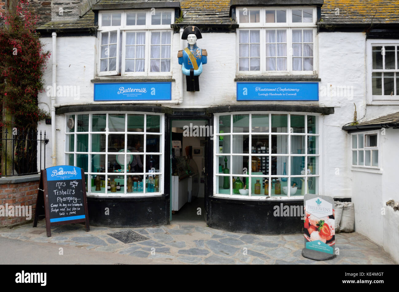 Buttermilk traditional artisan confectionery village shop, Port Isaac ...