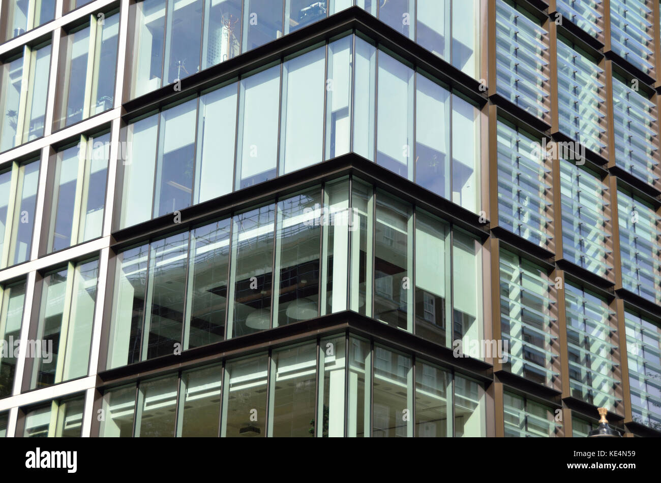 10 portman square london hi-res stock photography and images - Alamy