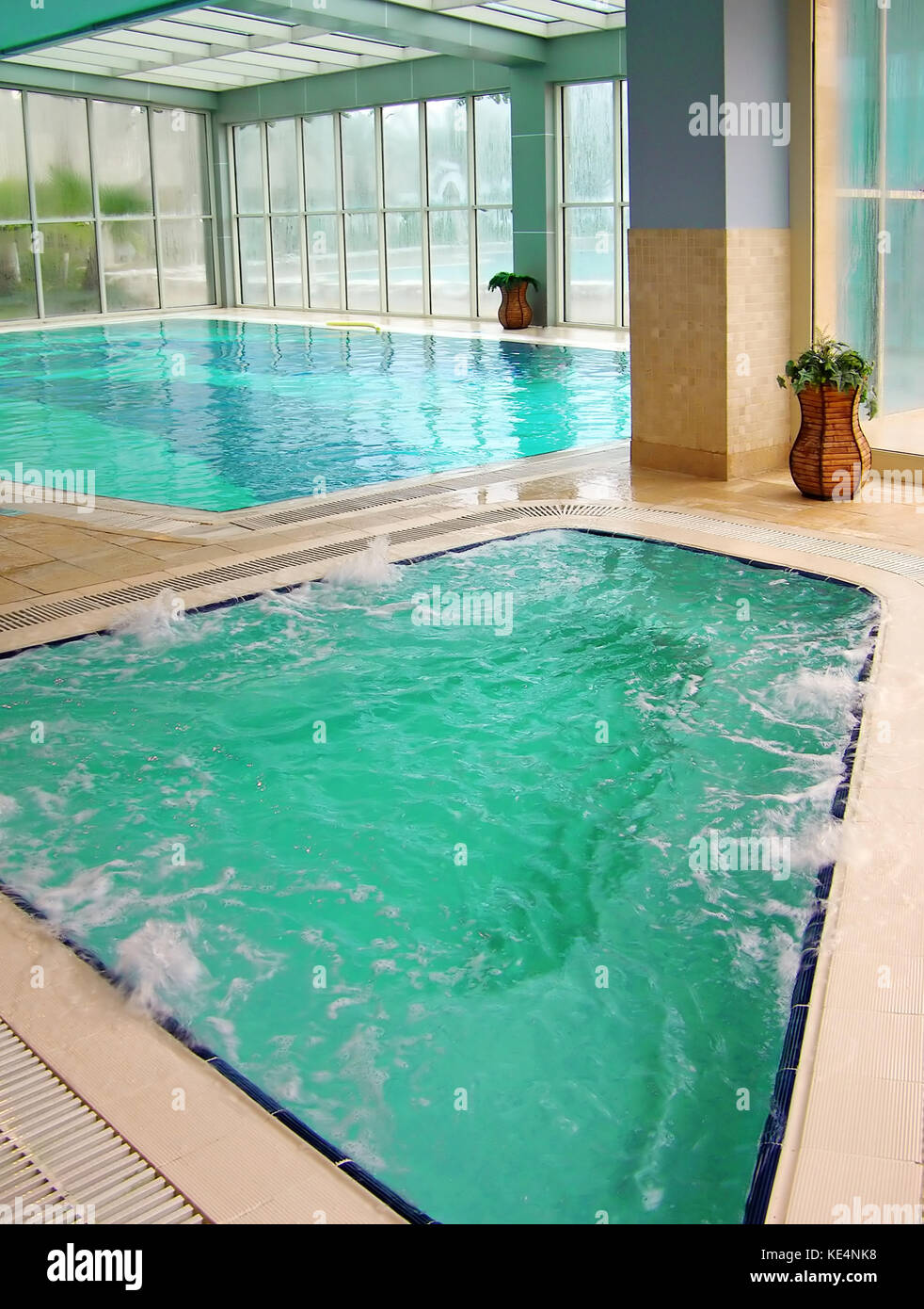 Indoor swimming pool Stock Photo - Alamy