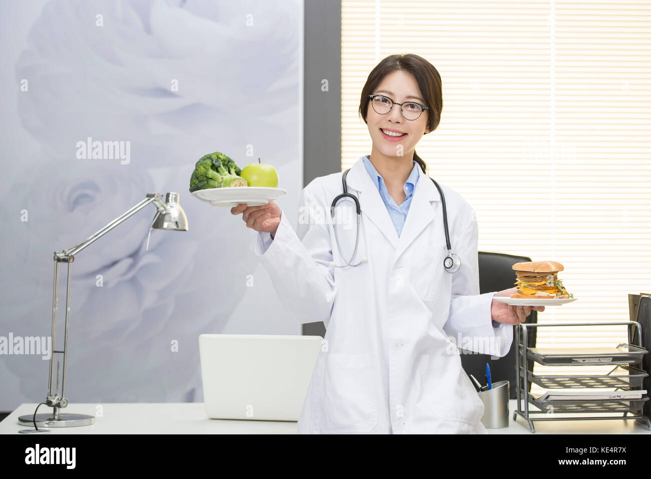 Obesity women doctor office hi-res stock photography and images - Alamy
