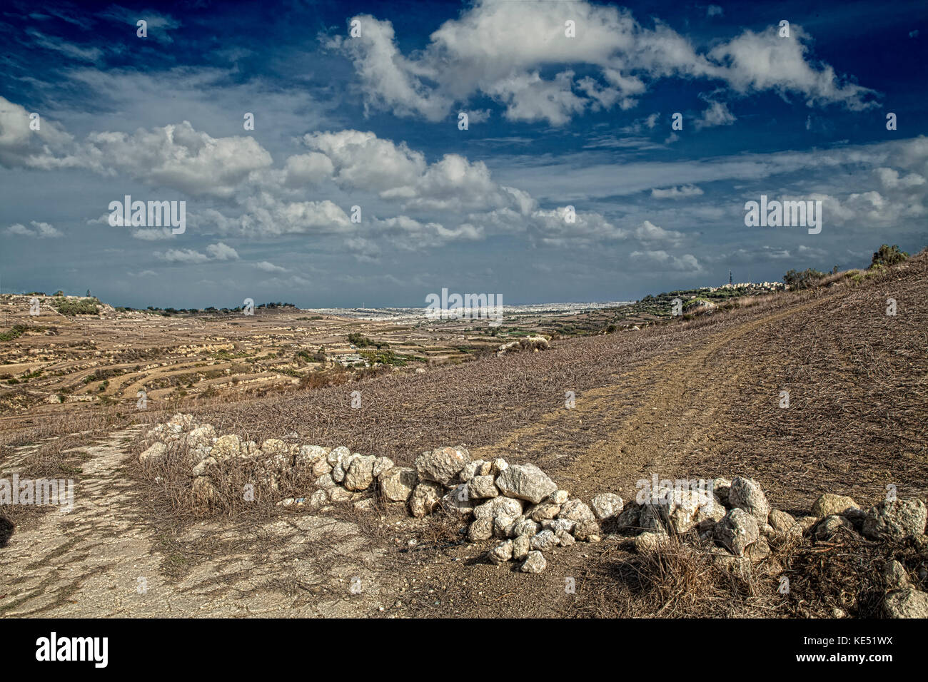 Beautiful skies over countryside view in Malta during late autumn Stock ...
