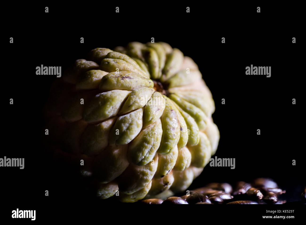 Atis fruit hi-res stock photography and images - Alamy
