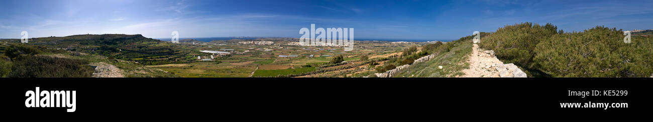 360 view from the ramparts of Fort Bingemma at Dwejra in Malta Stock ...