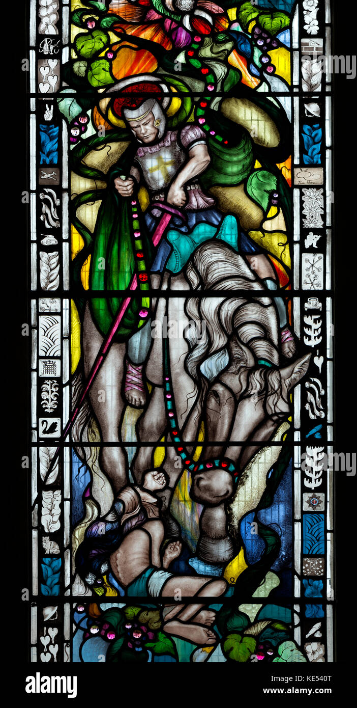 Winston Churchill memorial window by Emma Blount, St. Martin`s Church ...