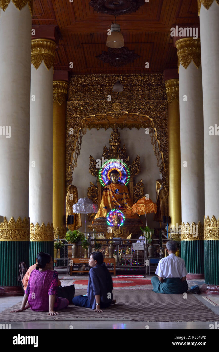 The national religious symbol of Burmese. It's the shwedagon Pagoda ...