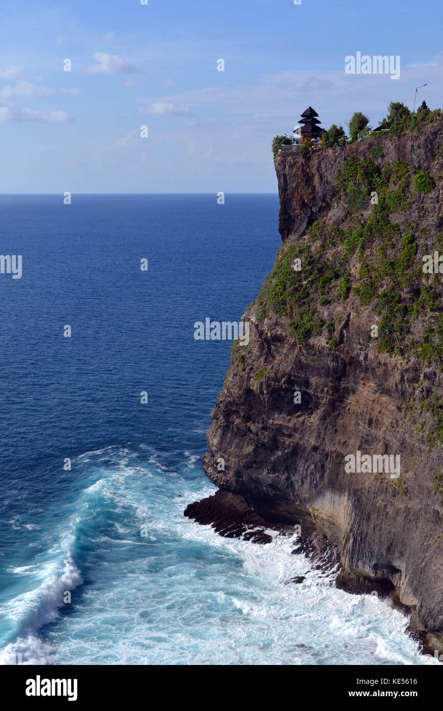 The temple by the cliff in Uluwatu, Bali. What a stunning view! Pic was ...