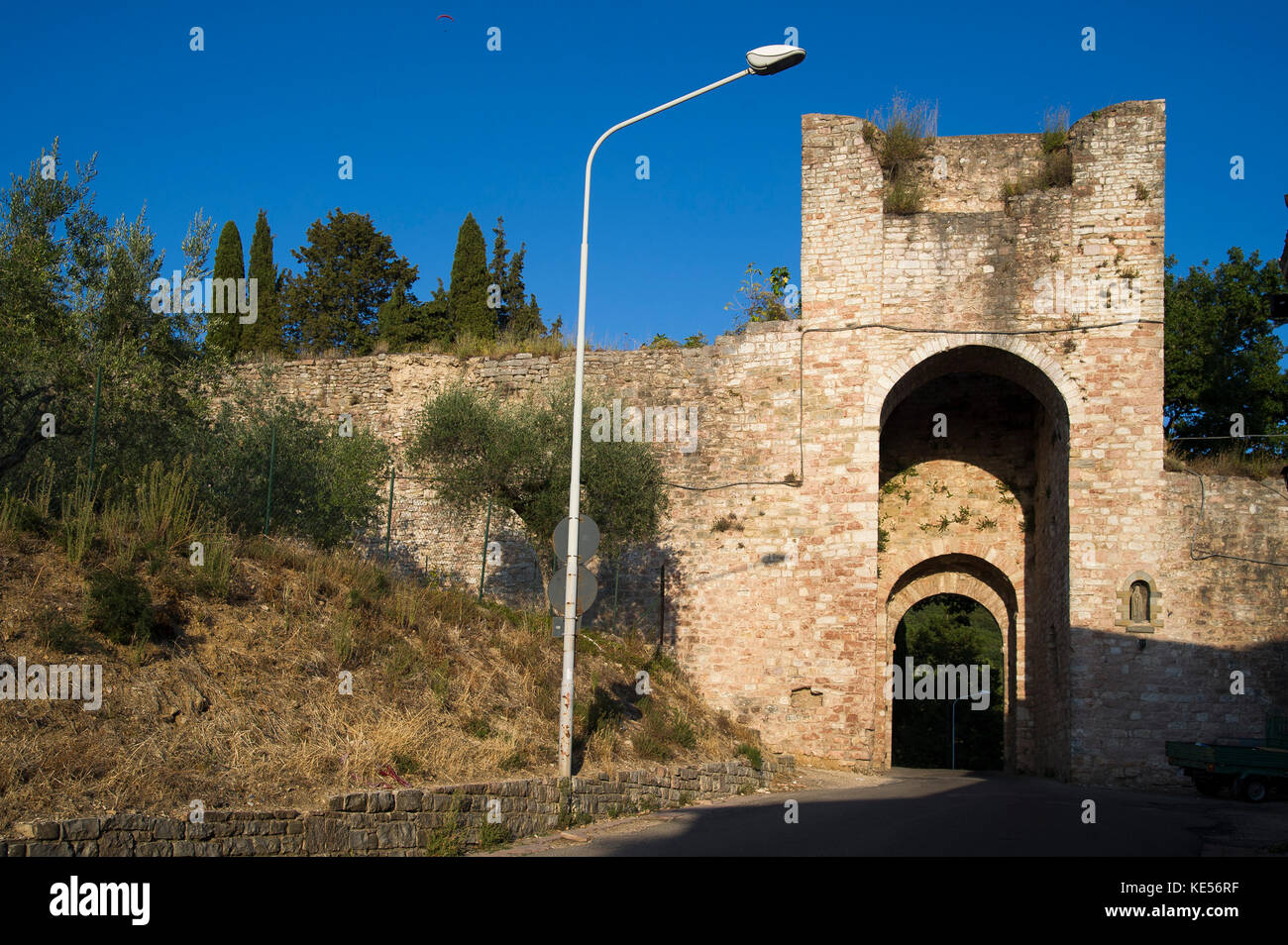 Medieval Porta Cappuccini (Capuchin Gate) to Old town in Assisi, Umbria ...