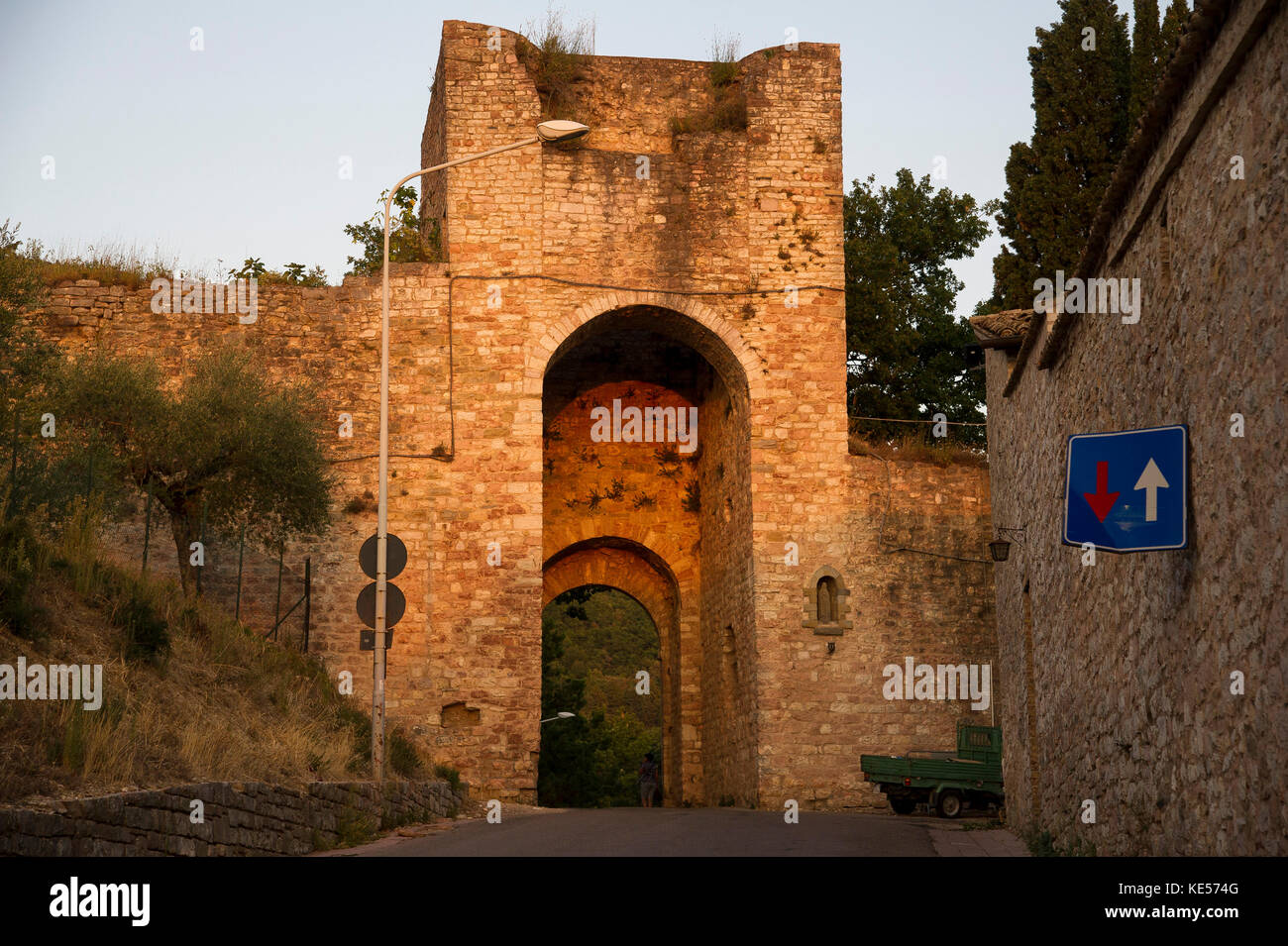 Medieval Porta Cappuccini (Capuchin Gate) to Old town in Assisi, Umbria ...