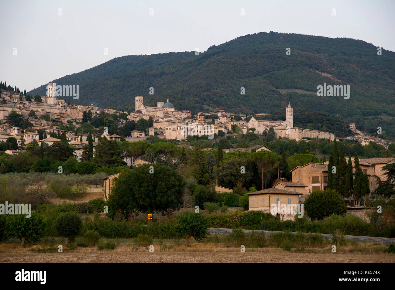 City of Assisi with Cattedrale di San Rufino (Assisi Cathedral of Saint ...