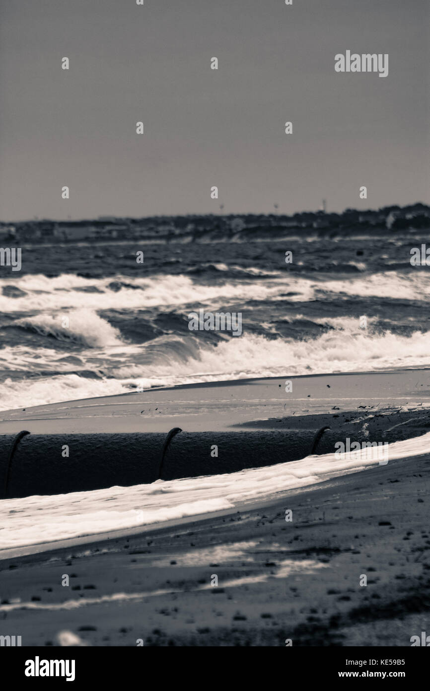 Sweeping up sand hi-res stock photography and images - Alamy
