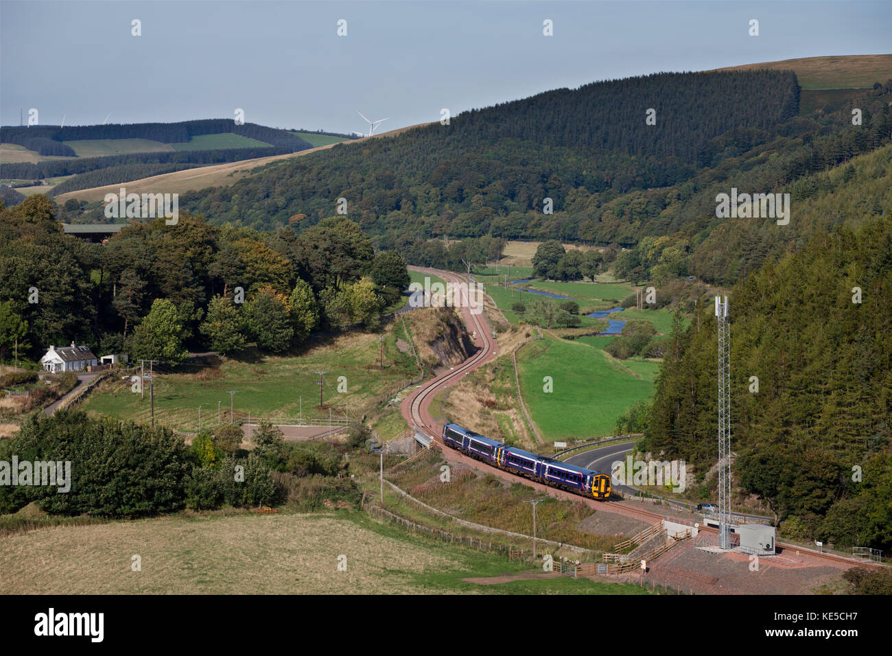 2 Scotrail class 158 express sprinter trains working the 1411 Edinburgh ...