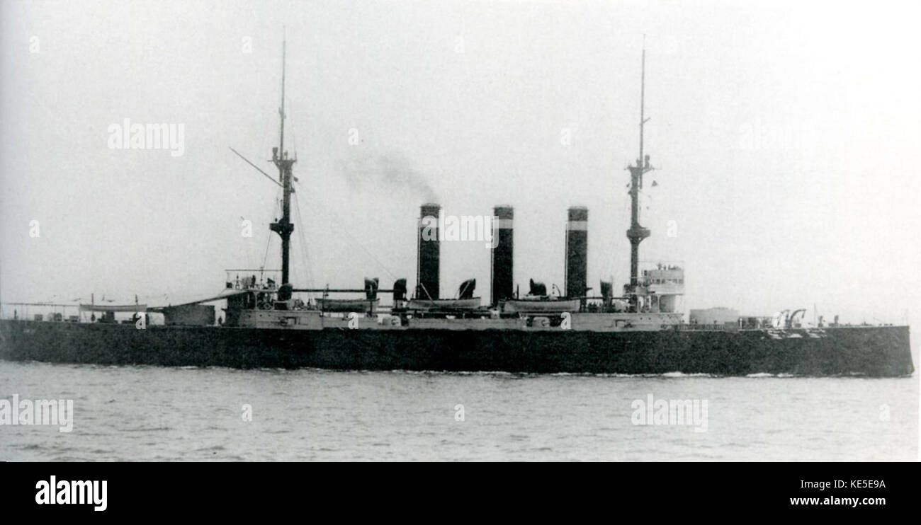 Japanese cruiser Izumo in Kobe Stock Photo - Alamy
