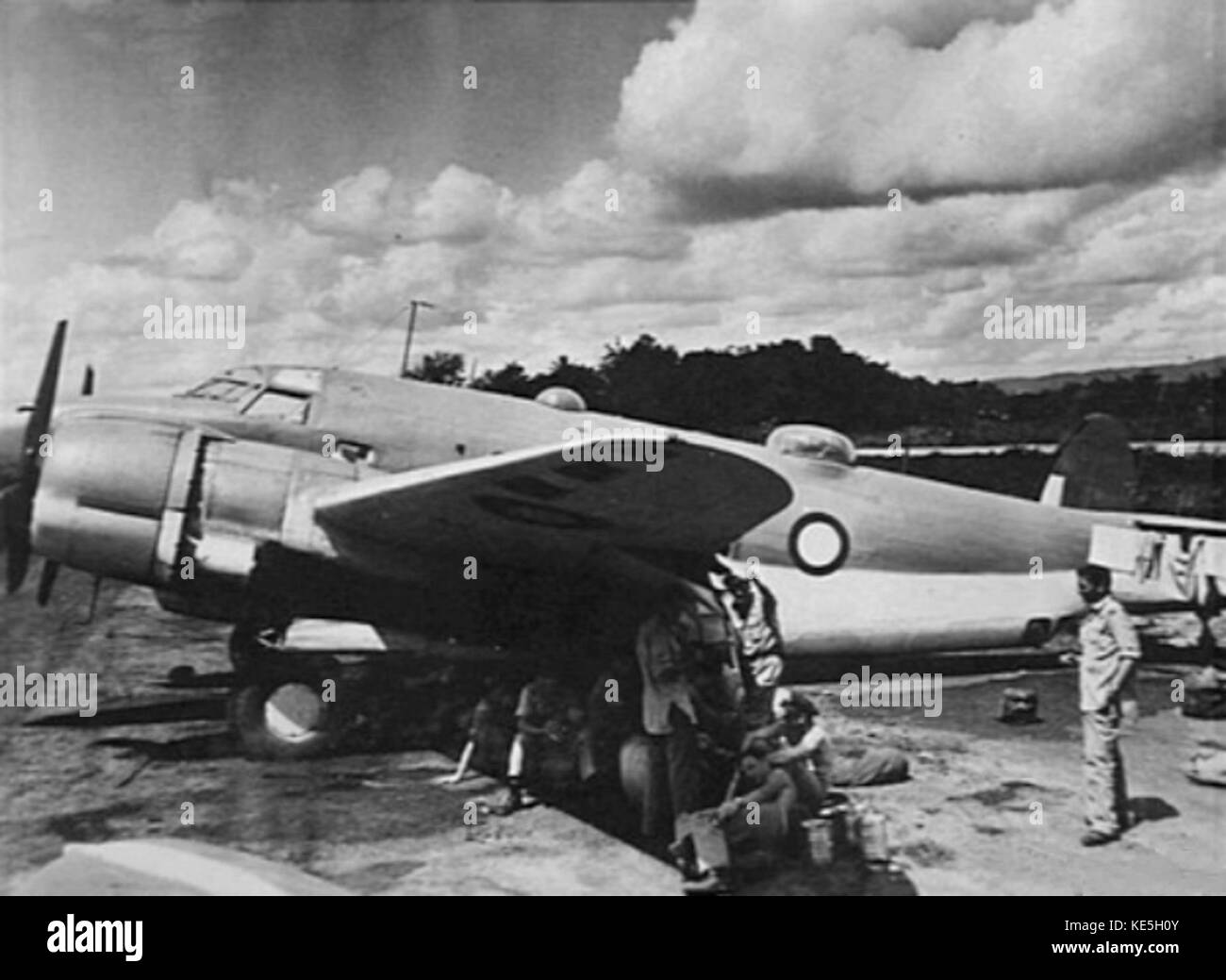 Ventura 37 Sqn RAAF at Merauke 1944 Stock Photo - Alamy