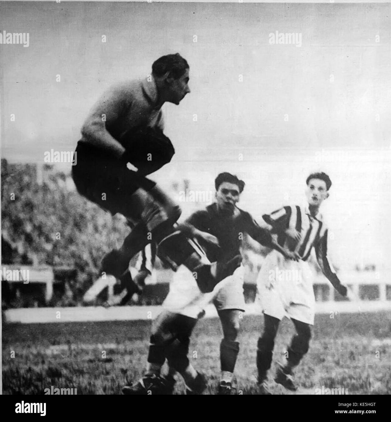 1928 11 18 Gianpiero Combi Bologna Juventus Stock Photo - Alamy