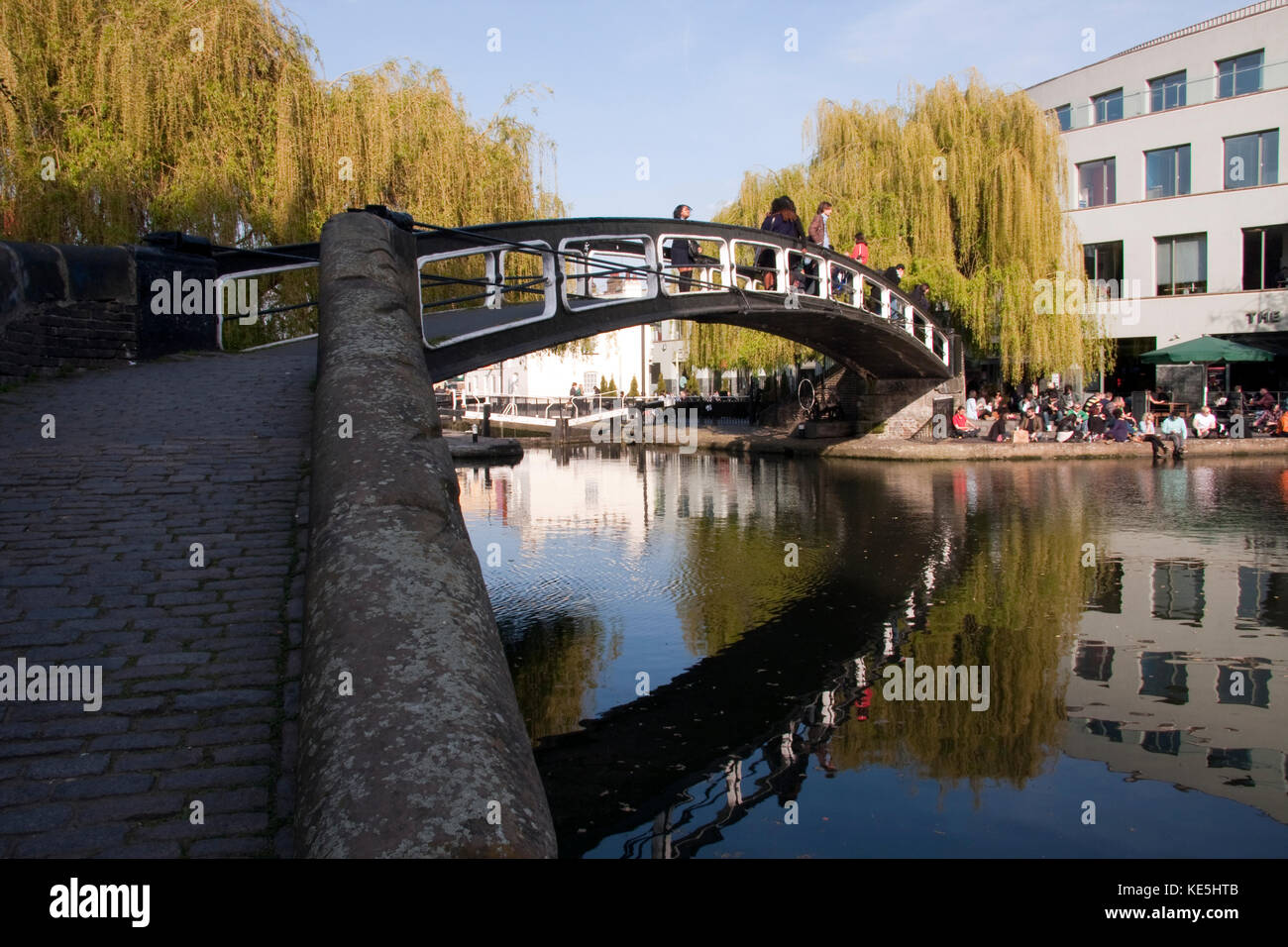 Camden lock on grand union hi-res stock photography and images - Alamy