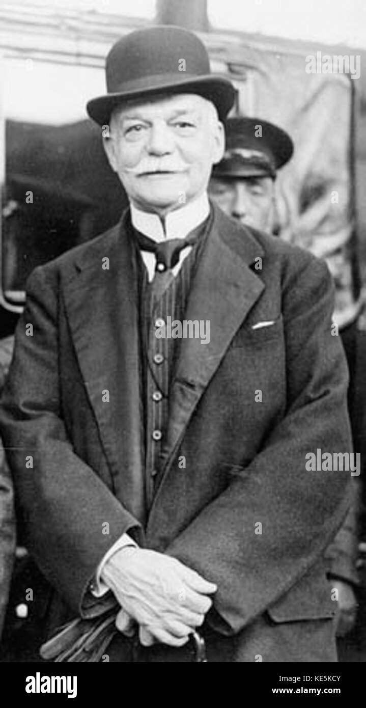 Larkin about Black and White Stock Photos & Images - Alamy