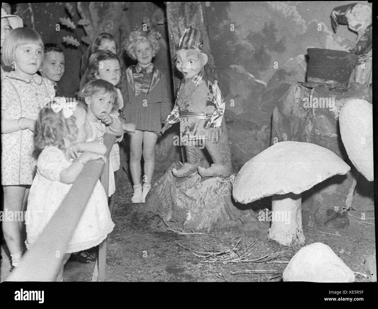 Family show stage Black and White Stock Photos & Images - Alamy