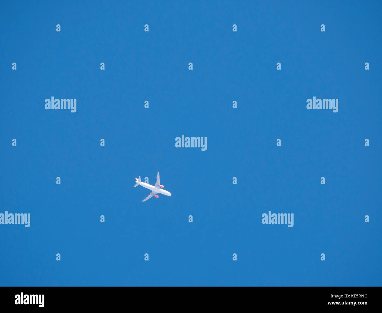 Jet stream aircraft hi-res stock photography and images - Alamy