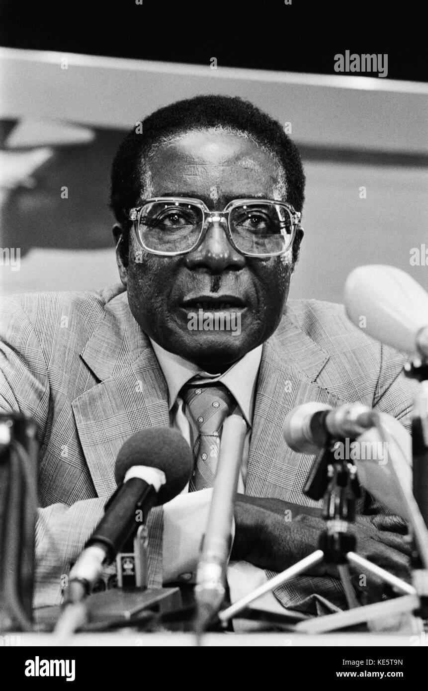 Mugabe 1982 b Stock Photo - Alamy