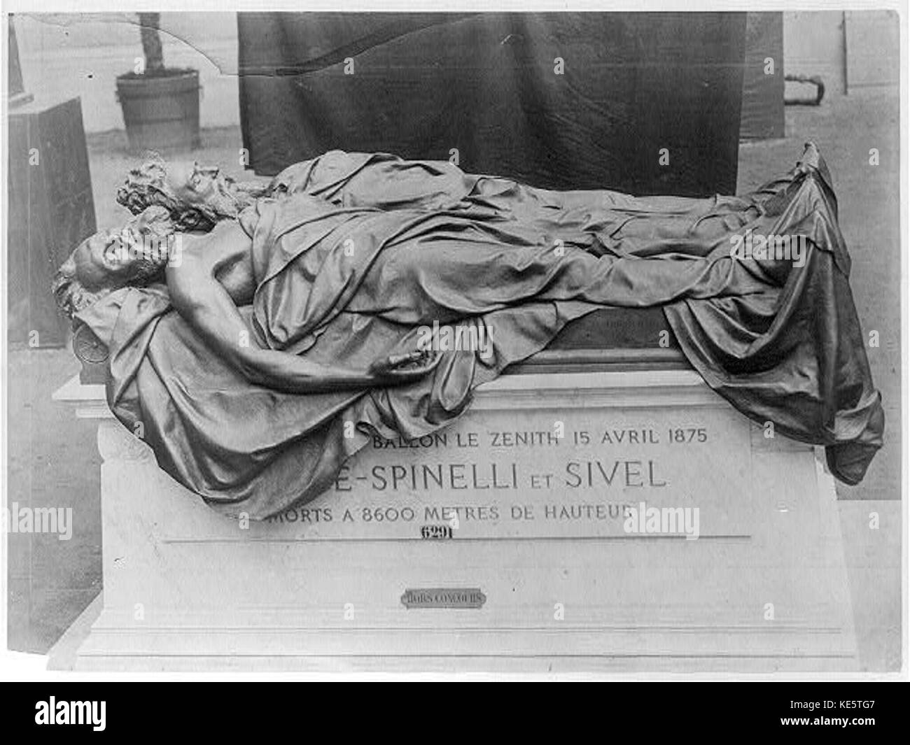 Croce spinelli hi-res stock photography and images - Alamy