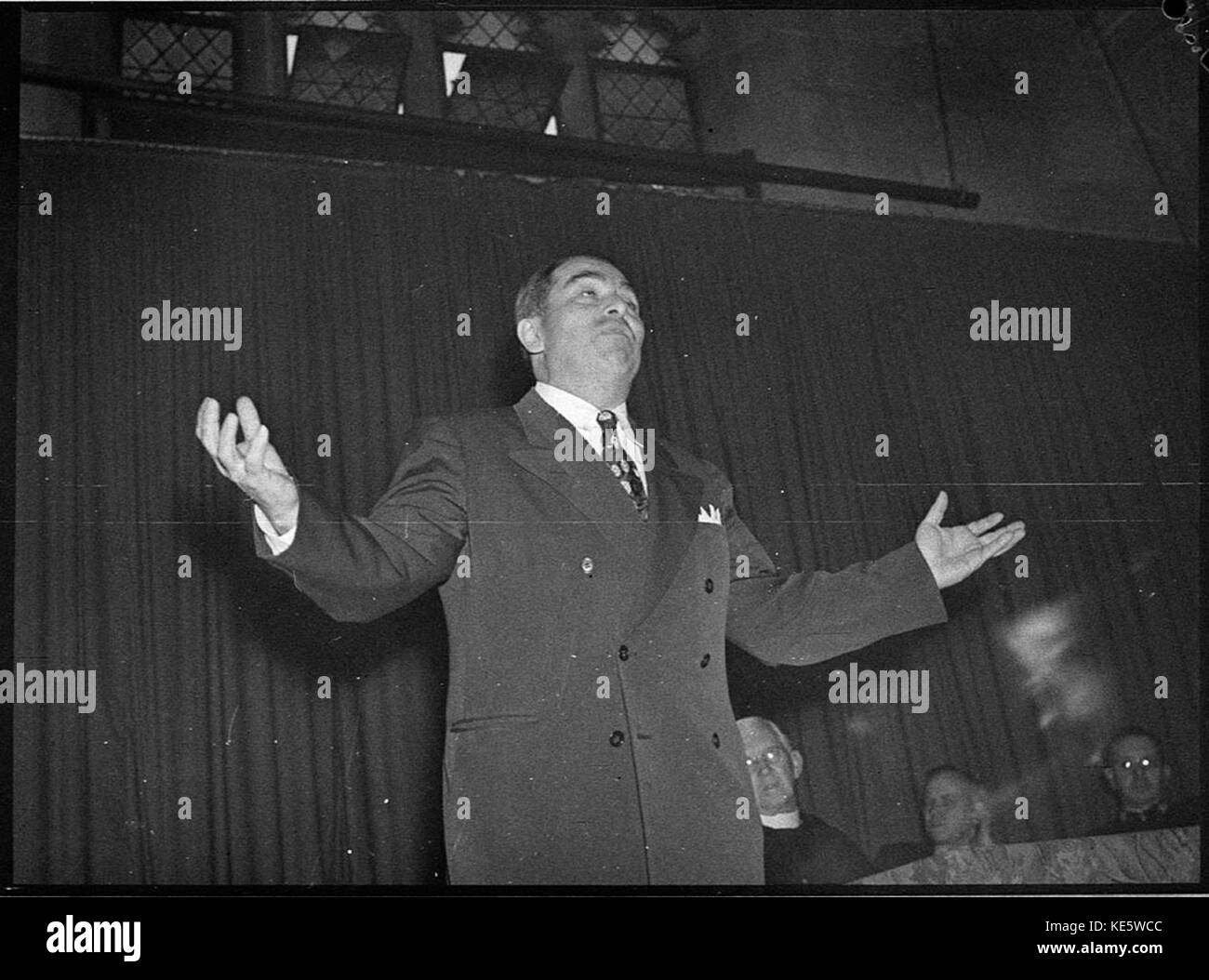 27567 Dr Appelman American evangelist Chapter House Stock Photo - Alamy