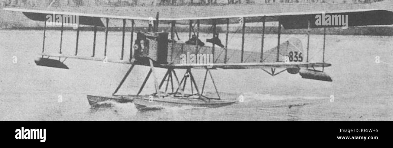Seaplane 1920s hi-res stock photography and images - Alamy